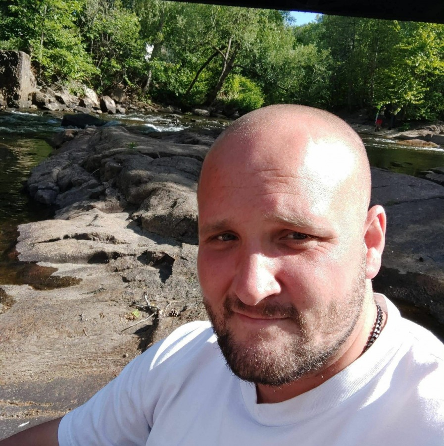 Services Commémoratifs Pierre Dupont : Avis de décès - Simon Poulin ...